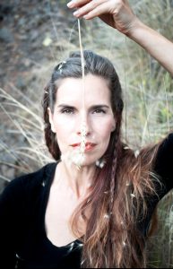 Marta Solís adelanta temas inéditos de su nuevo disco ‘Canto y semilla ...